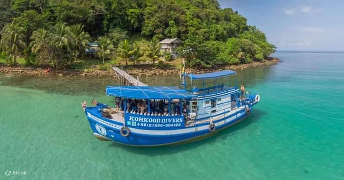 在 Padi 5 星级潜水中心体验狗骨岛全日浮潜之旅 Klook客路